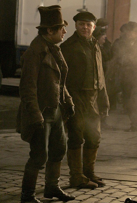 First On-Set Images of Simon Pegg & Andy Serkis from Burke & Hare ...