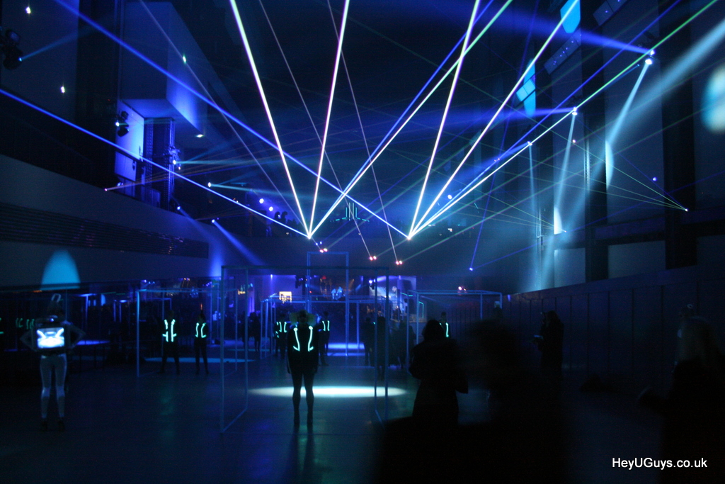 Tron: Legacy Premiere Aftershow Report - HeyUGuys