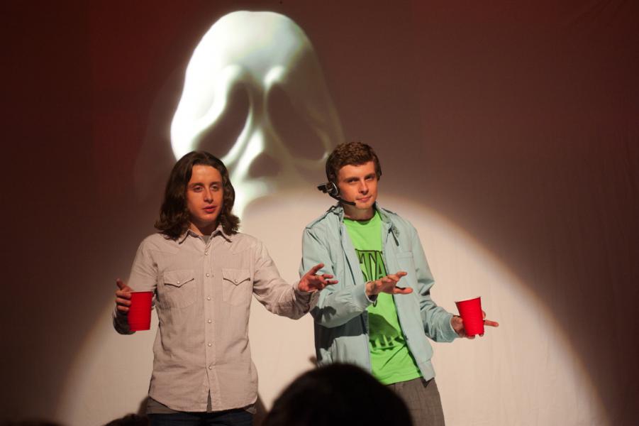 New Scream 4 Stills Put Pretty People in Peril - HeyUGuys