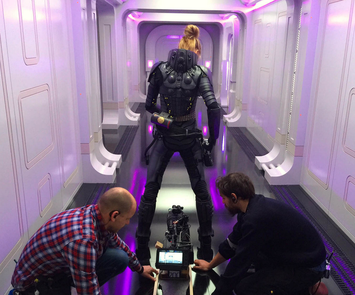 Luc Besson's Valerian Movie Teaser Trailer starring Cara Delevingne ...