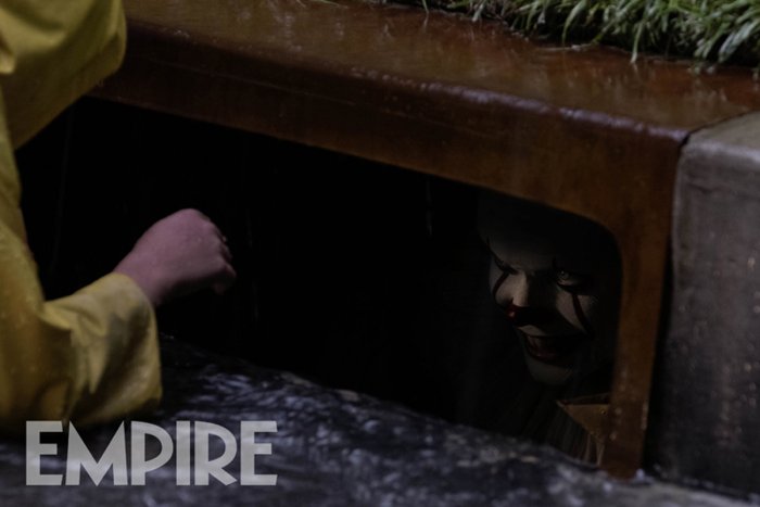 Stephen King's IT - First Full Movie Scene with Pennywise the Clown.