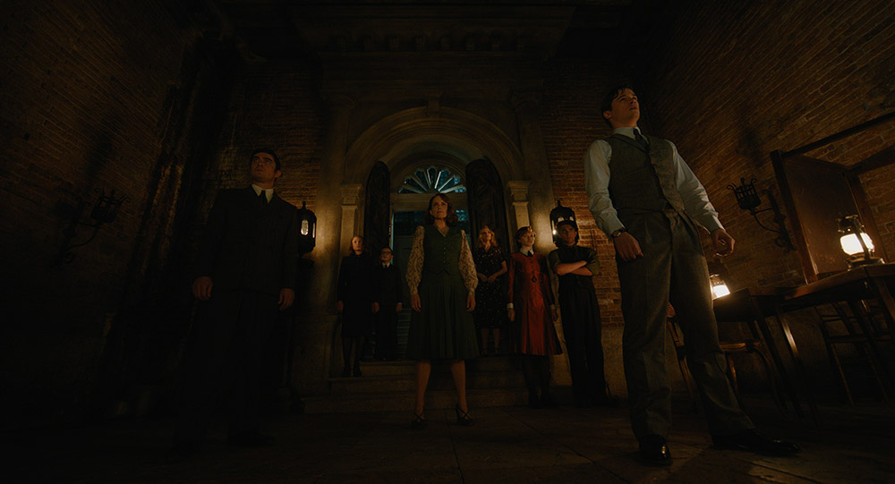 Sleuths behold! New trailer shimmers in for Kenneth Branagh's 'A ...