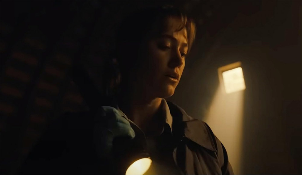 'I'll be Waiting..." Trailer drops for Nicolas Cage & Maika Monroe ...