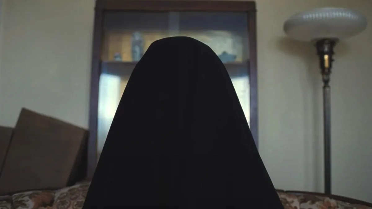 "Is it scary?" Trailer crawls in for 'Longlegs' - HeyUGuys
