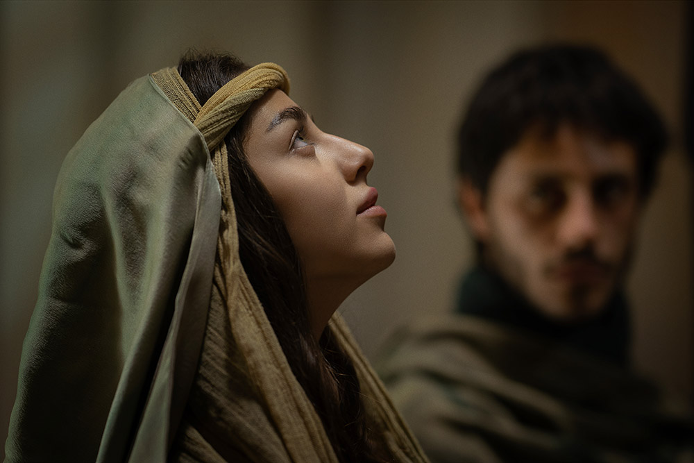 Witness the origin story of the virgin Mary in trailer for Netflix ...