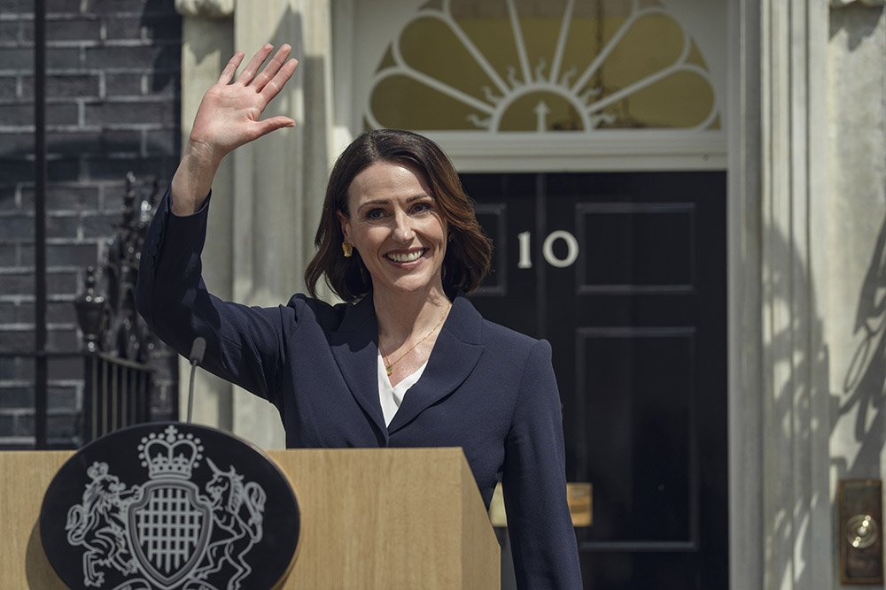 Suranne Jones features in first look images for Netflix series 'Hostage ...